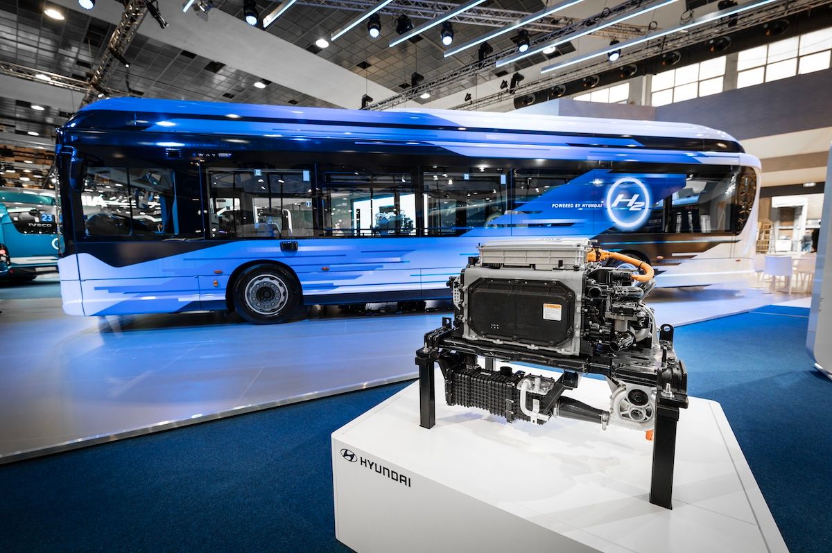 Iveco and Hyundai's E-WAY H2: A New Era for Hydrogen Buses
